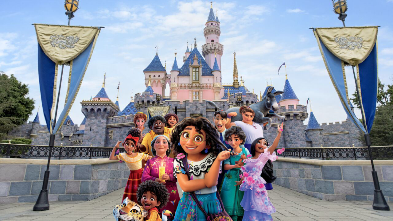 Lin-Manuel Miranda Pitched an ’Encanto’ Disney Parks Attraction to Bob ...